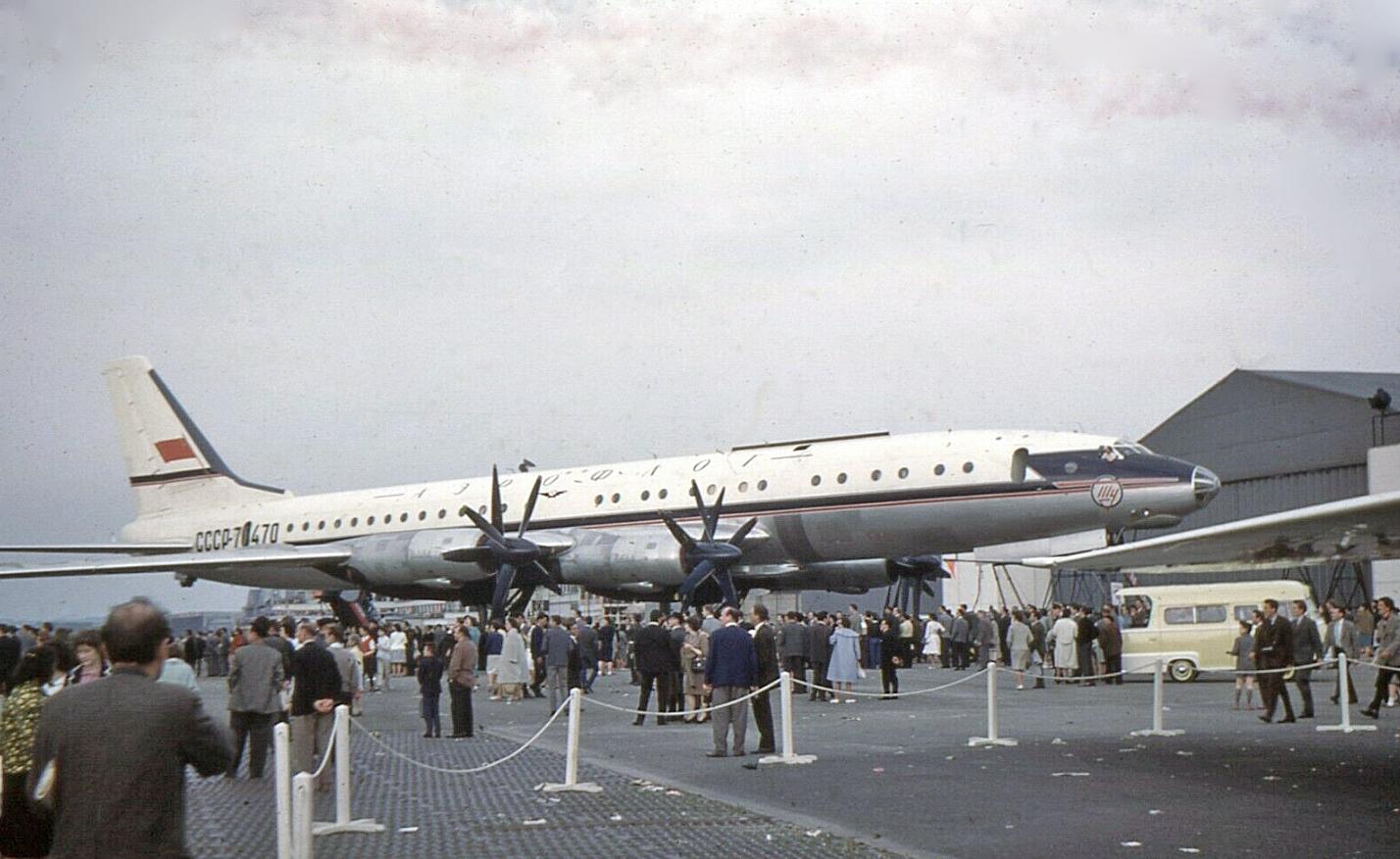 Aeroflot Soviet Airlines Vintage 1960s and 1970s – Aircraft Photo ...