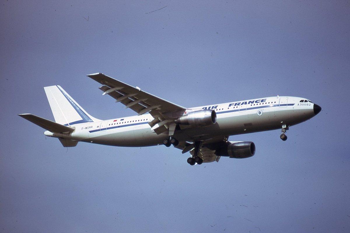 The Airlines of France in the 1960s and 1970s – A Pictorial History ...